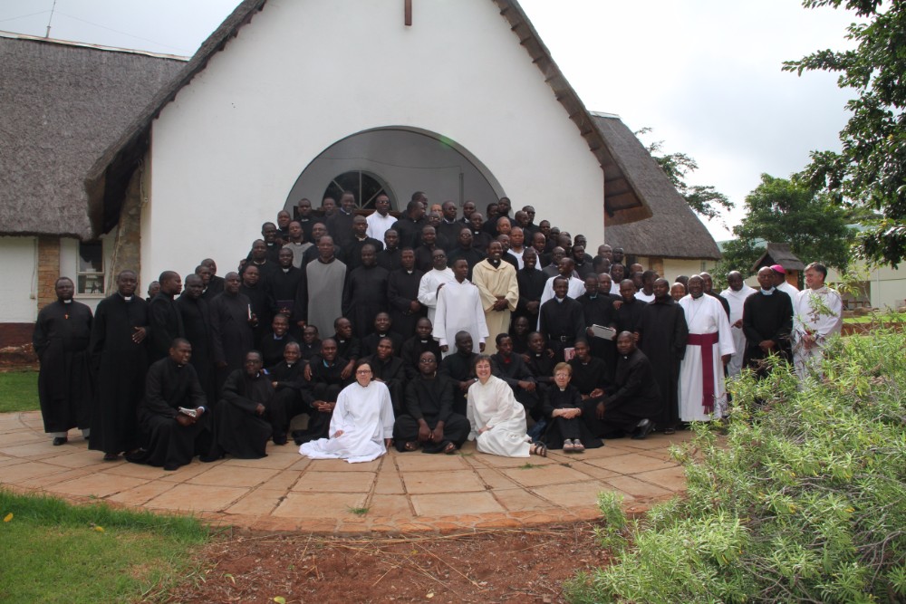 Rochester Clergy Visit Zimbabwe – Bishop Brian Castle